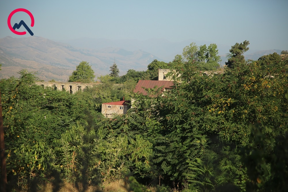 Laçından yeni — Fotolar